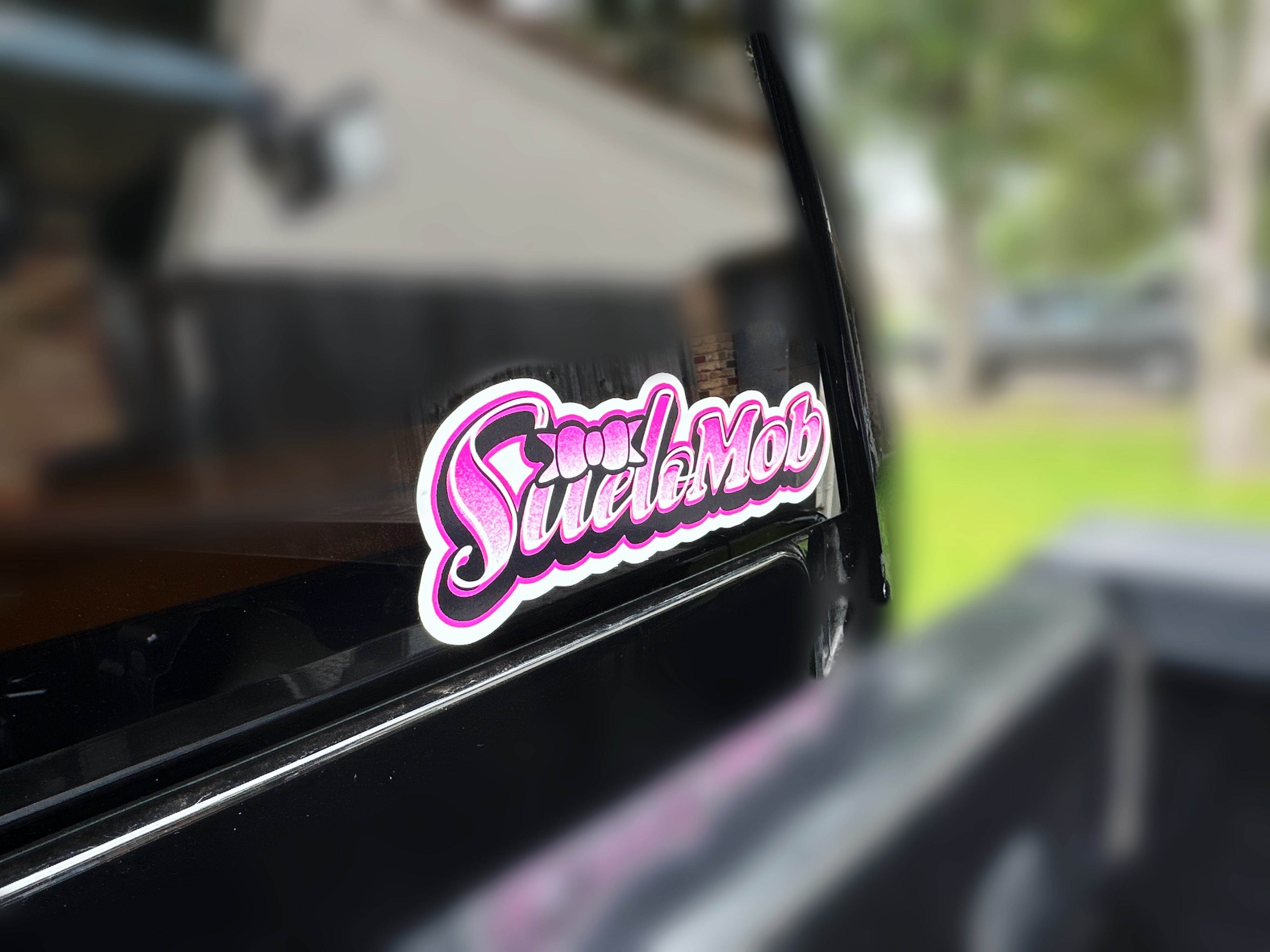 SueloMob Pink Bow Decal 🎀 – SueloMOB
